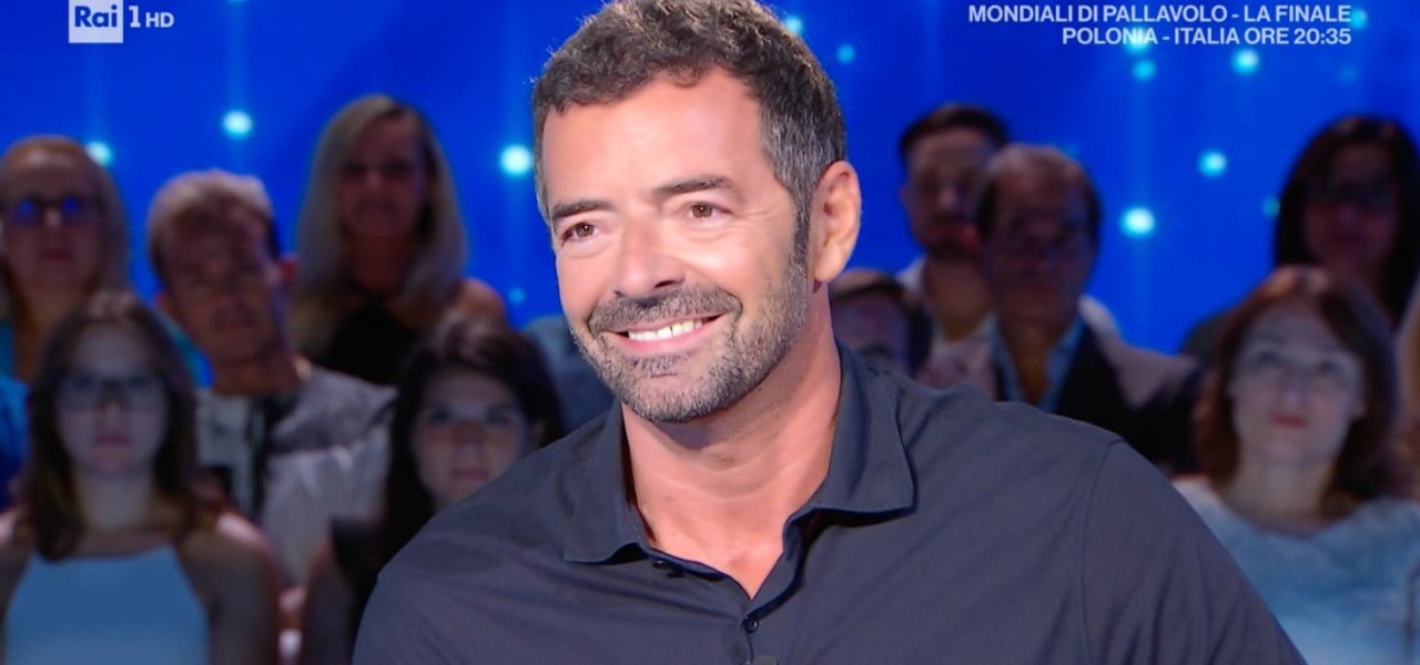Alberto Matano, l'amore per Riccardo Mannino e vita privata/ Alberto Matano, l'amore per Riccardo Mannino e vita privata/