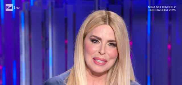 Loredana Lecciso: "Ero gelosa di Al Bano all'Isola"/ "Era circondato da donne..."