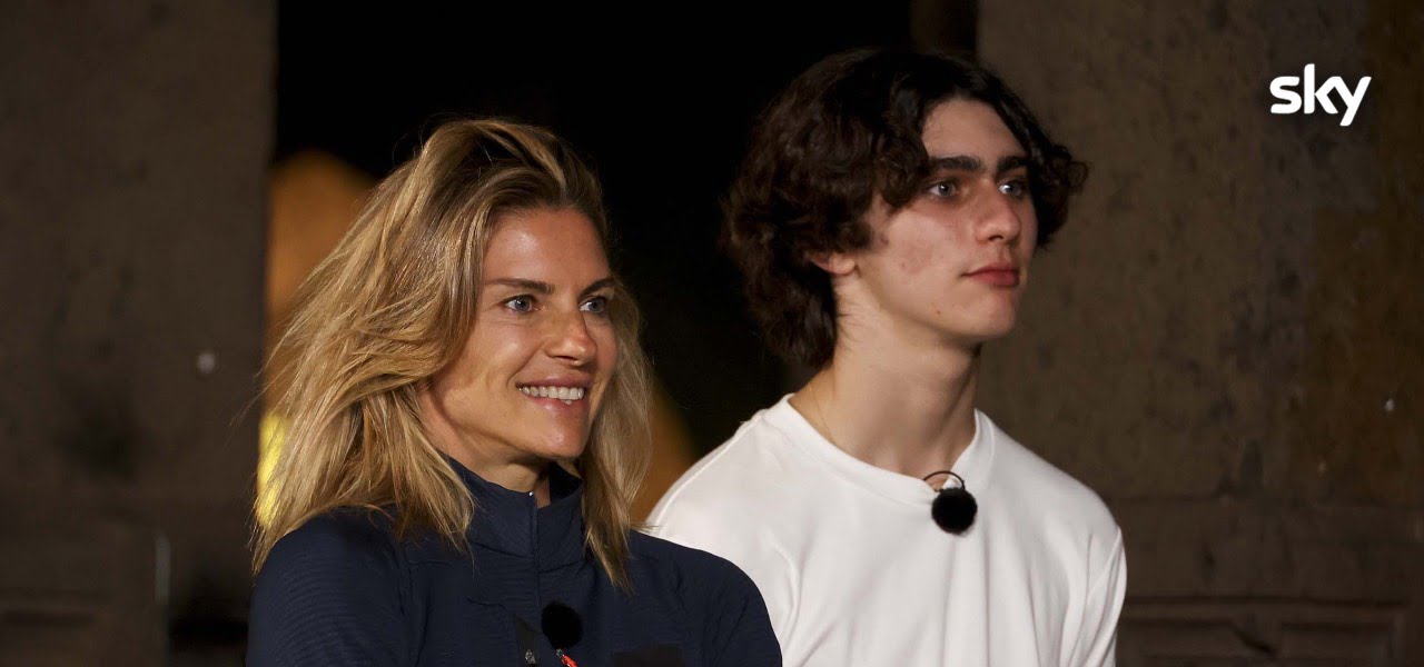MAMMA E FIGLIO, MARTINA COLOMBARI E ACHILLE COSTACURTA/ Eliminati da ...